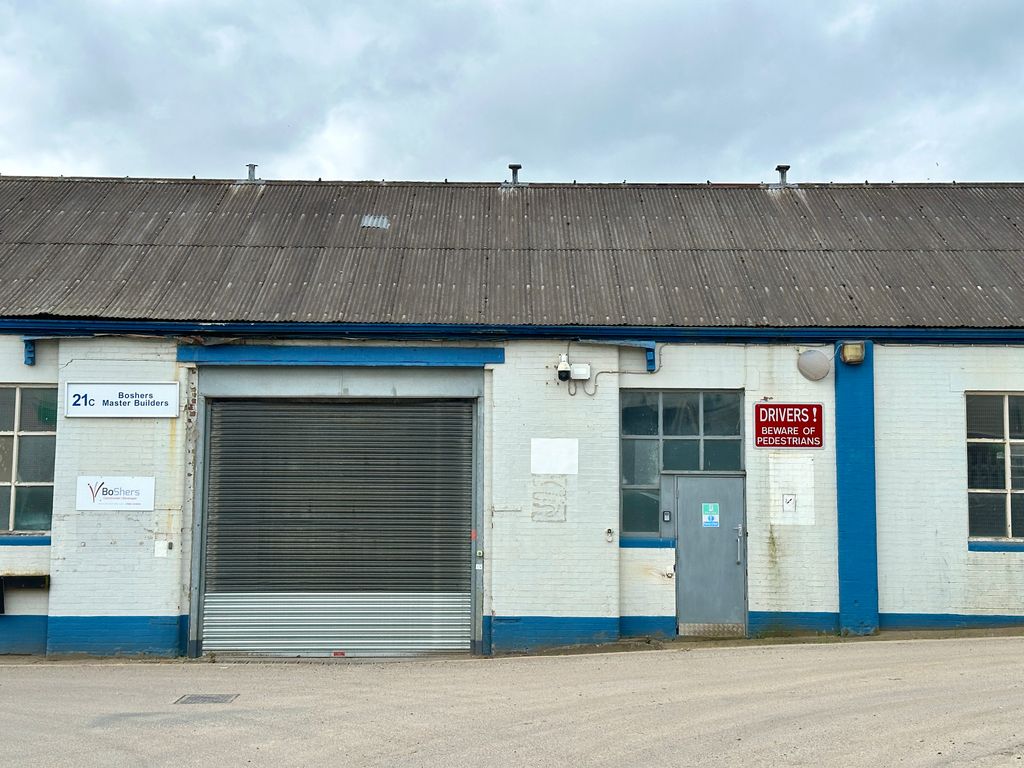 Light industrial to let in Leagrave Road, Luton LU3, £20,213 pa - Zoopla