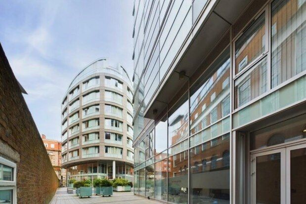 1 bed flat to rent in Cheapside, Liverpool L2, £1,000 pcm - Zoopla