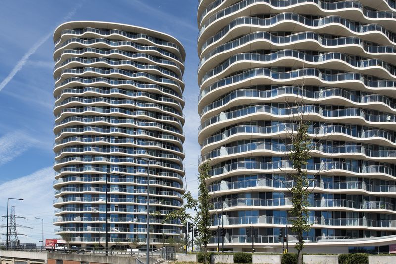 2 bed flat to rent in The Hoola Building, Royal Docks E16 - Zoopla