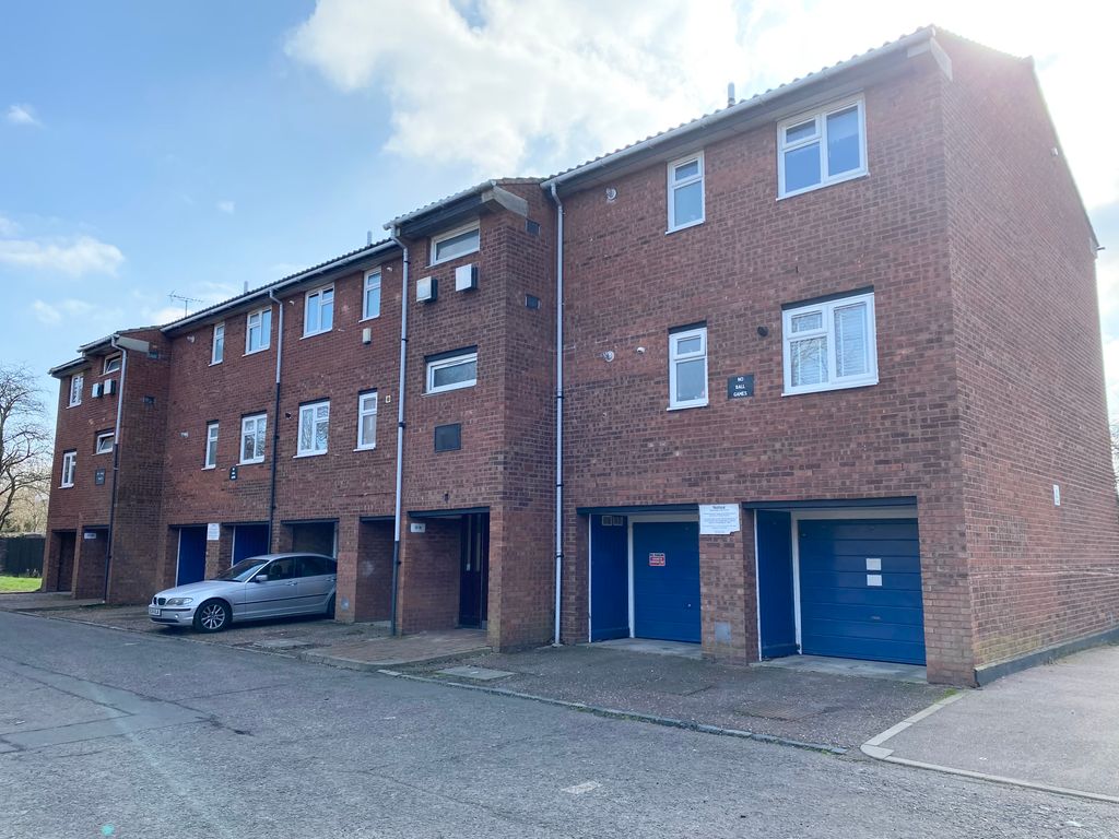 1 bed flat for sale in Winters Way, Waltham Abbey EN9 - Zoopla