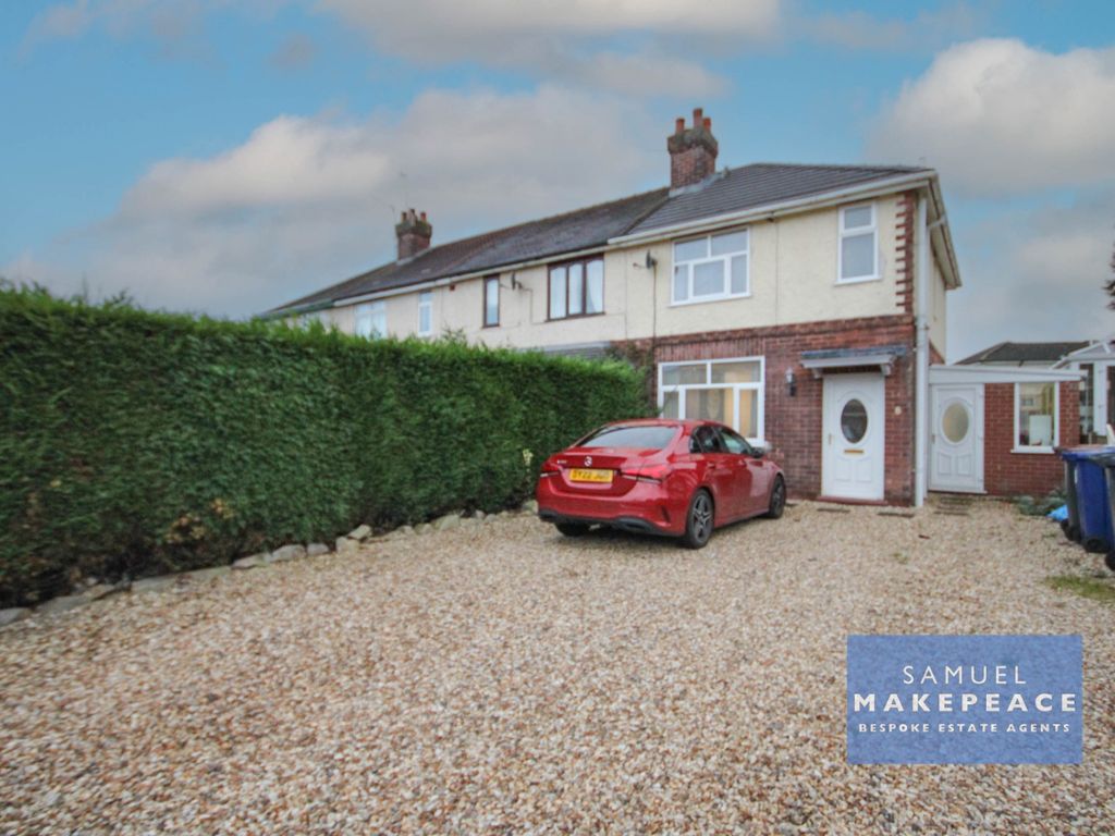 3 Bed Semi Detached House To Rent In Woodside Crescent Newcastle