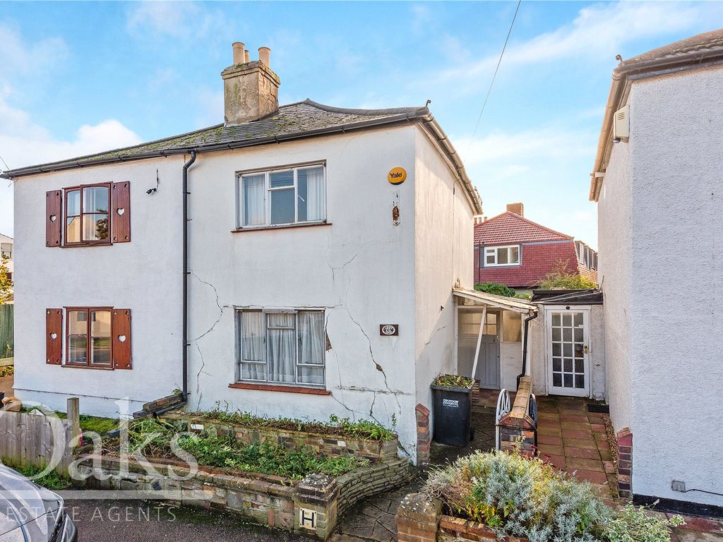 2 bed semi-detached house for sale in Dickensons Lane, Woodside ...