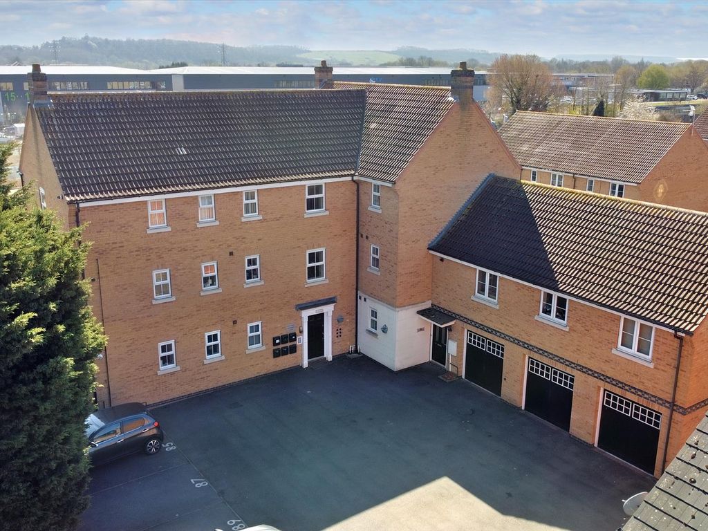 2 bed flat for sale in Cartwright Way, Beeston, Nottingham NG9 - Zoopla