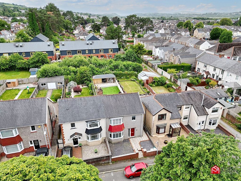 3 Bed Semi Detached House For Sale In Dyfed Road Neath Neath Port