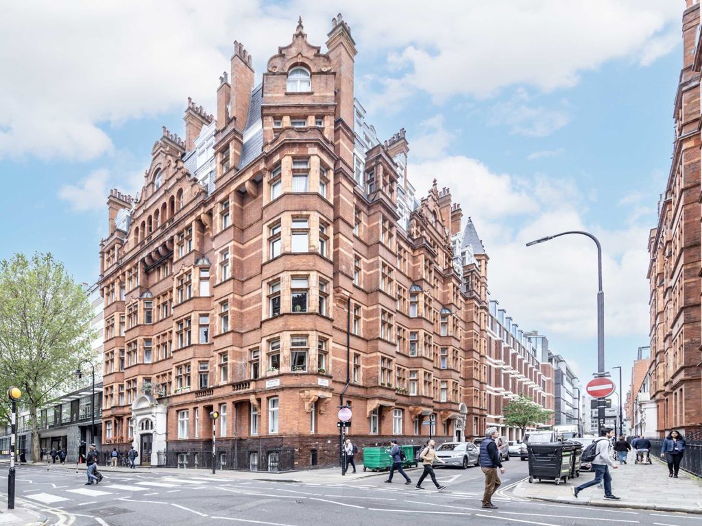 4 bed flat for sale in Torrington Place, London WC1E - Zoopla