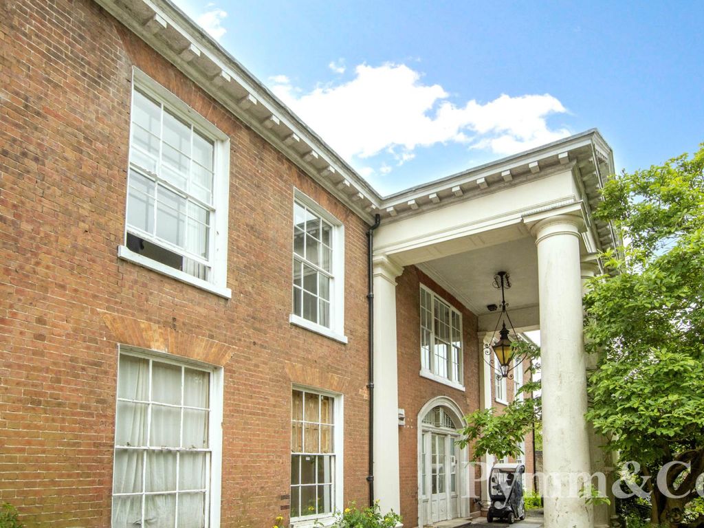 3 bed flat for sale in Mousehold House, Norwich NR1, £225,000 - Zoopla