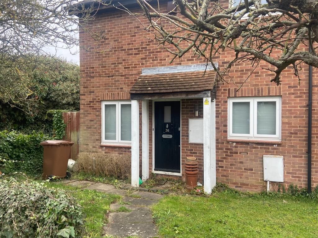 1 Bed End Terrace House For Sale In Harvel Avenue Strood Rochester
