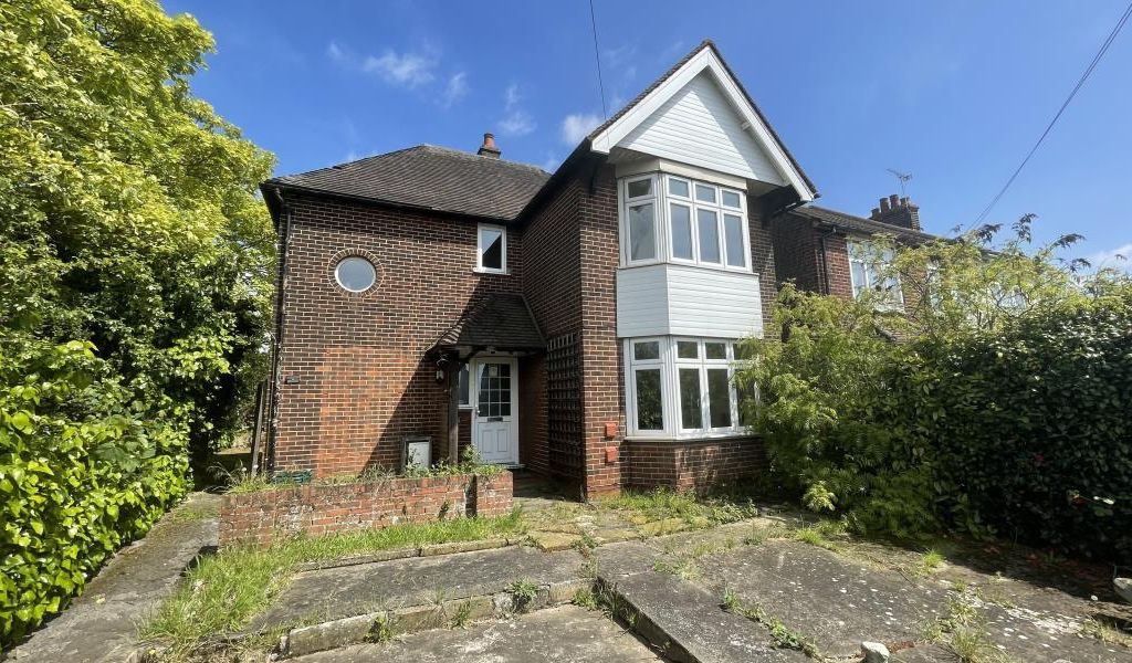 5 bed property to rent in Elmstead Road, Colchester CO4, £2,200 pcm ...