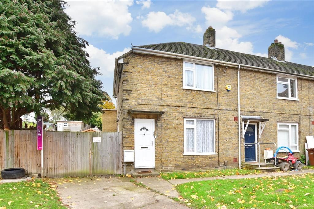 2 Bed End Terrace House For Sale In Darnley Road Strood Rochester