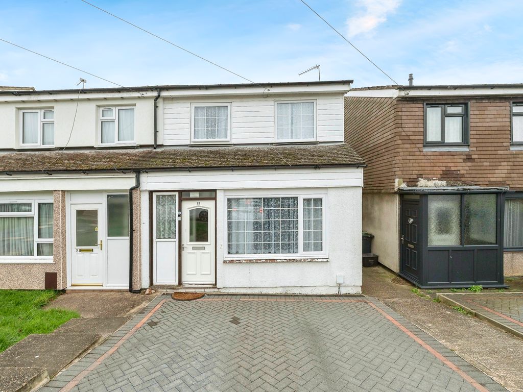 3 Bed Semi Detached House For Sale In Strangers Way Luton