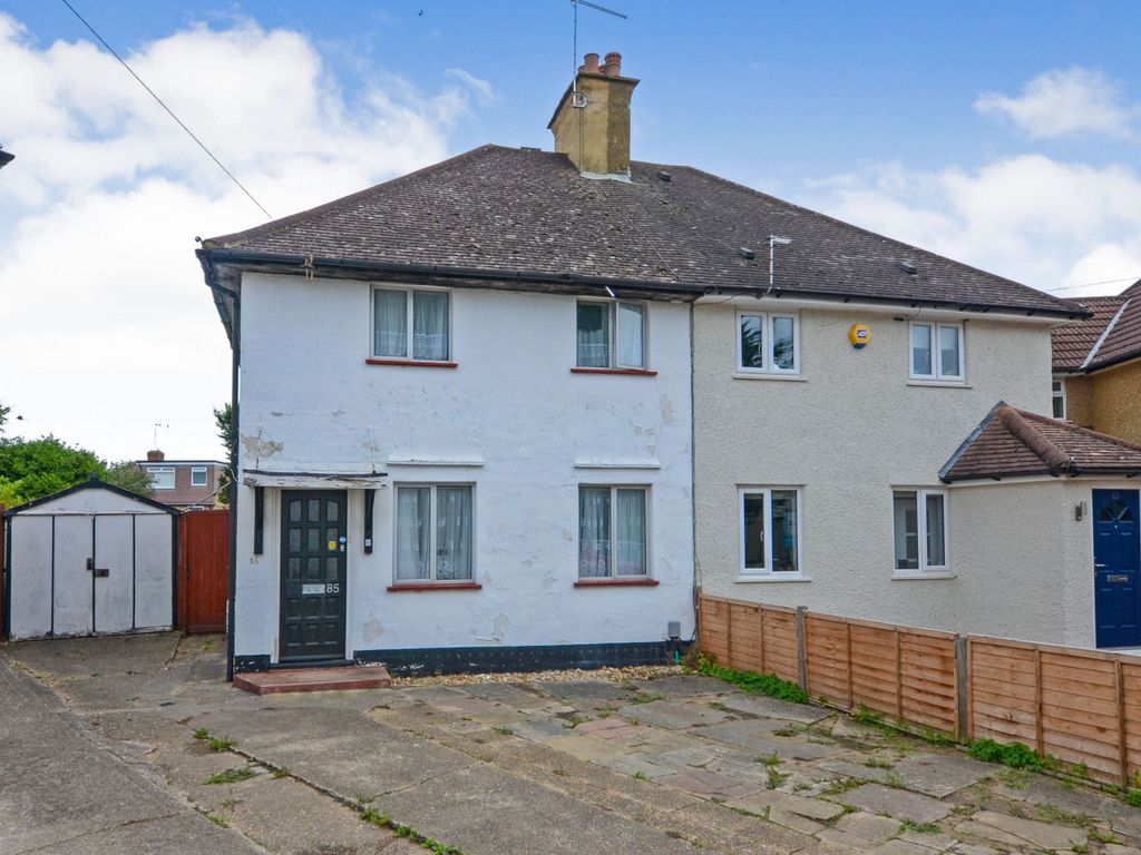 3 bed semi-detached house for sale in Springfield Close, Rickmansworth ...