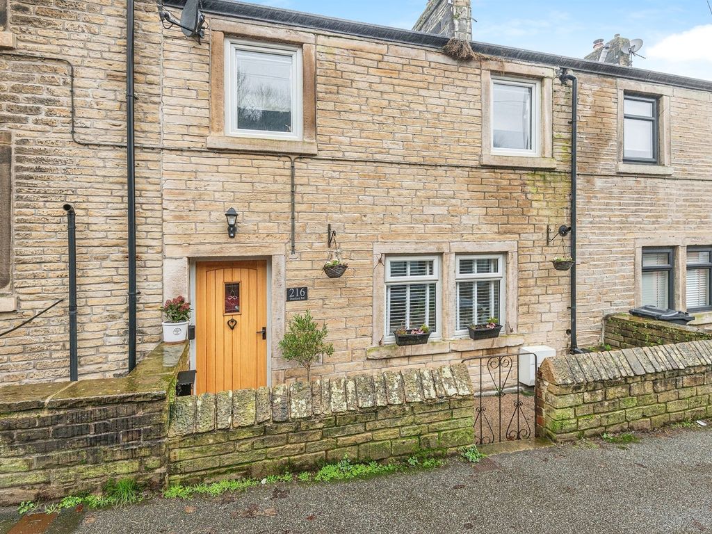 3 Bed Terraced House For Sale In Dunford Road Holmfirth Hd9 £220 000