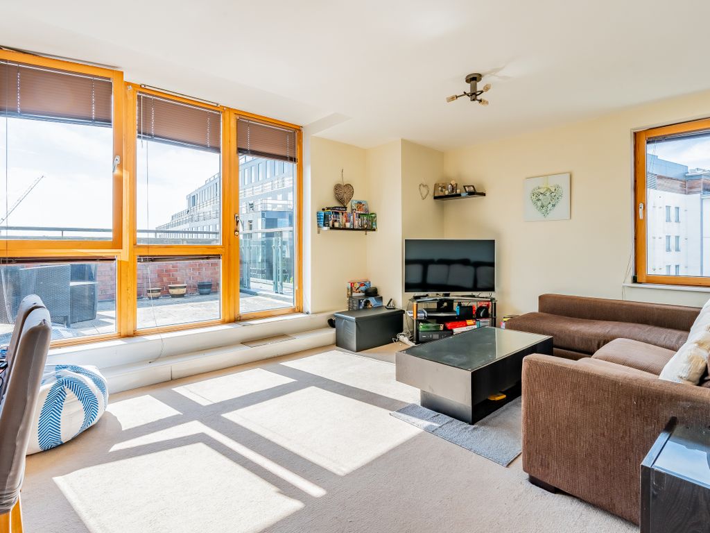 2 bed flat for sale in Ratcliffe Court, Sweetman Place, Temple Quay ...