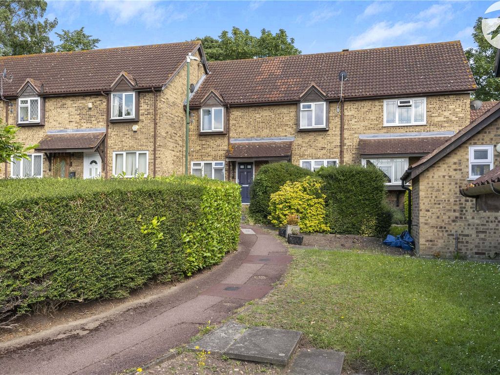 2 Bed Terraced House For Sale In Knights Manor Way Dartford Kent Da1