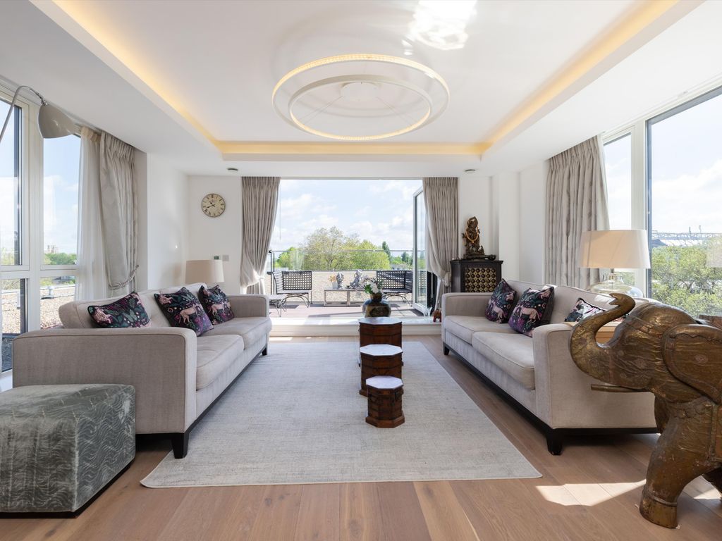3 bed property for sale in Farm Lane, London SW6 - Zoopla