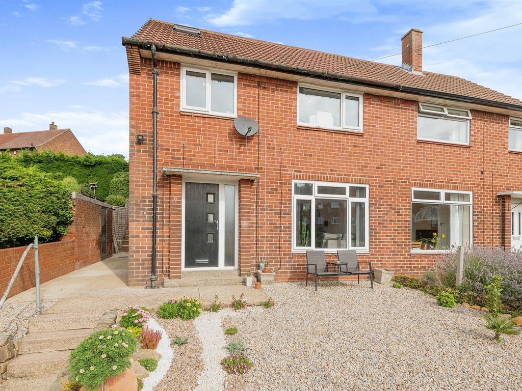 4 Bed Semi Detached House For Sale In Tinshill Mount Horsforth Leeds