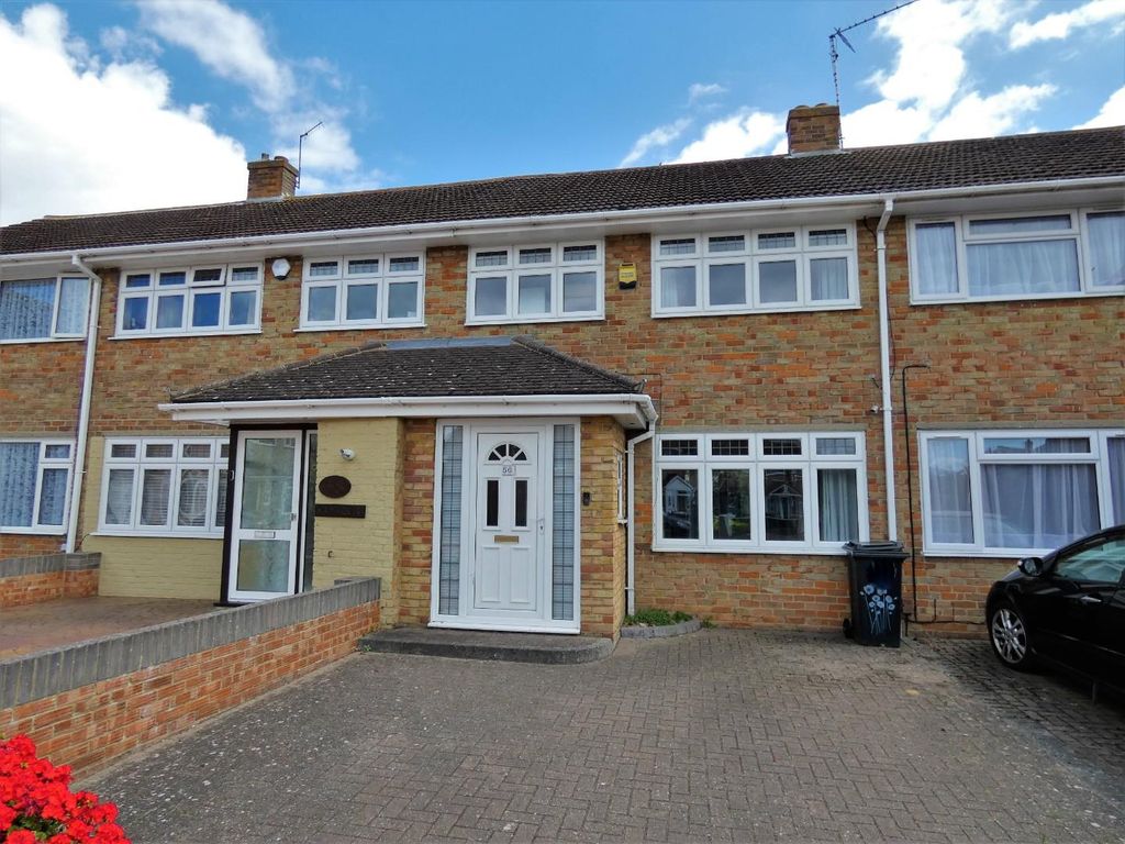 3 bed property to rent in Whinfell Way, Gravesend DA12, £1,550 pcm - Zoopla