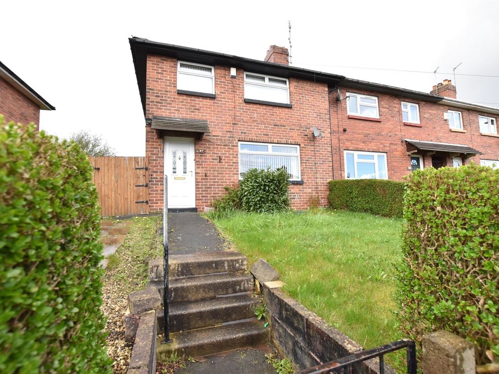 3 bed terraced house for sale in Rookwood Avenue, Leeds, West Yorkshire ...