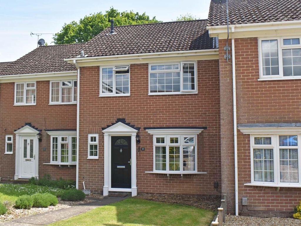 3 bed terraced house for sale in Templemere, Fareham PO14 - Zoopla