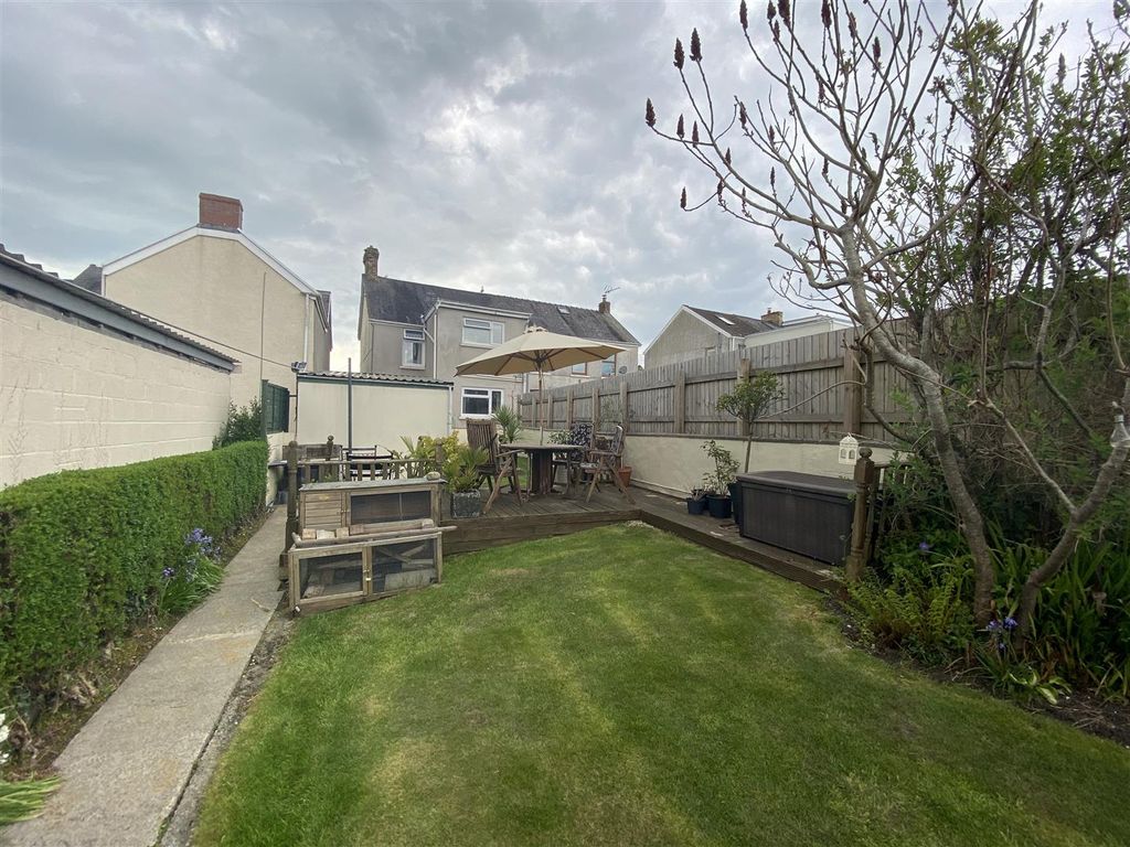 Houses For Sale In Heol Llanelli Pontyates at Holly Brough blog