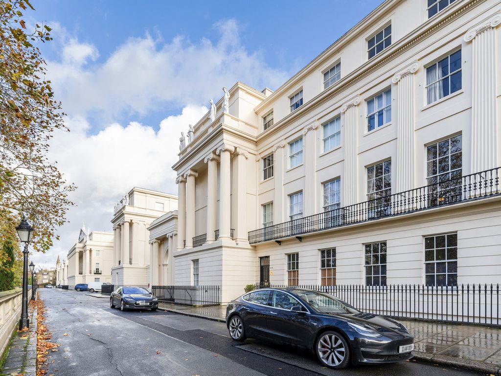 1 bed flat to rent in Cumberland Terrace, London NW1, £6,002 pcm - Zoopla
