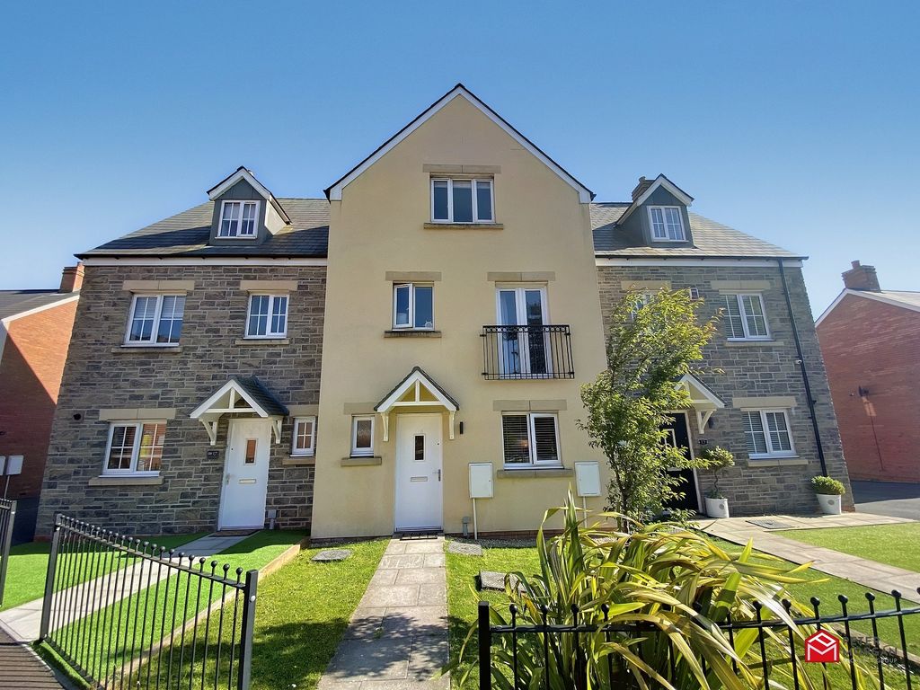 4 bed terraced house for sale in Llys Y Ddraenen Wen, Coity, Bridgend ...