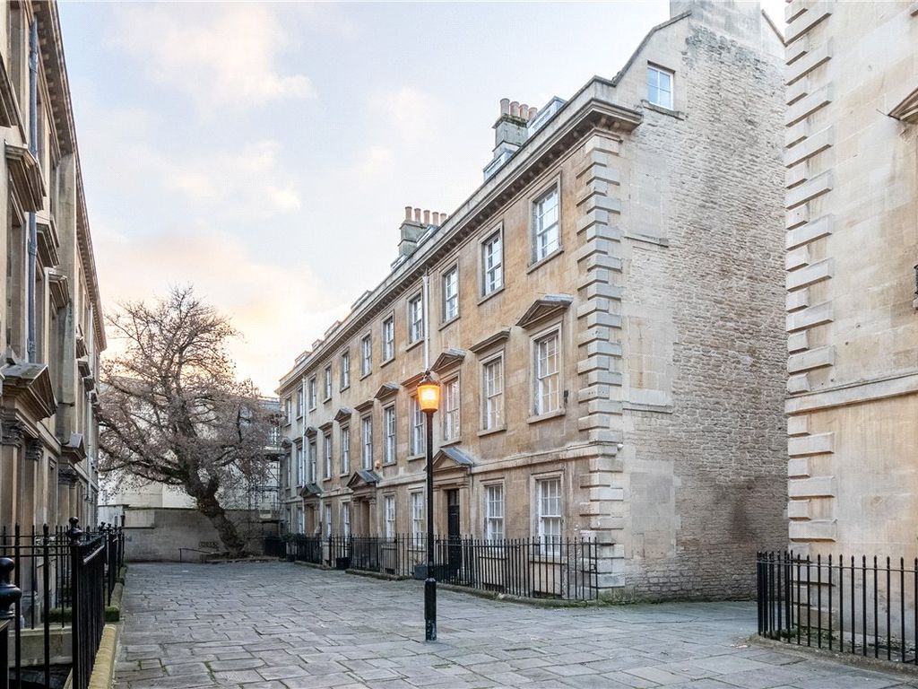 5 bed terraced house for sale in North Parade Buildings, Bath, Somerset ...