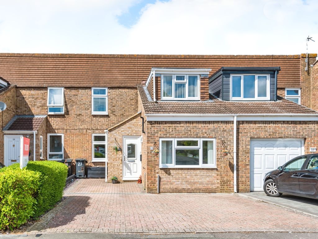 3 bed terraced house for sale in Ridge Nether Moor, Swindon SN3, £ ...