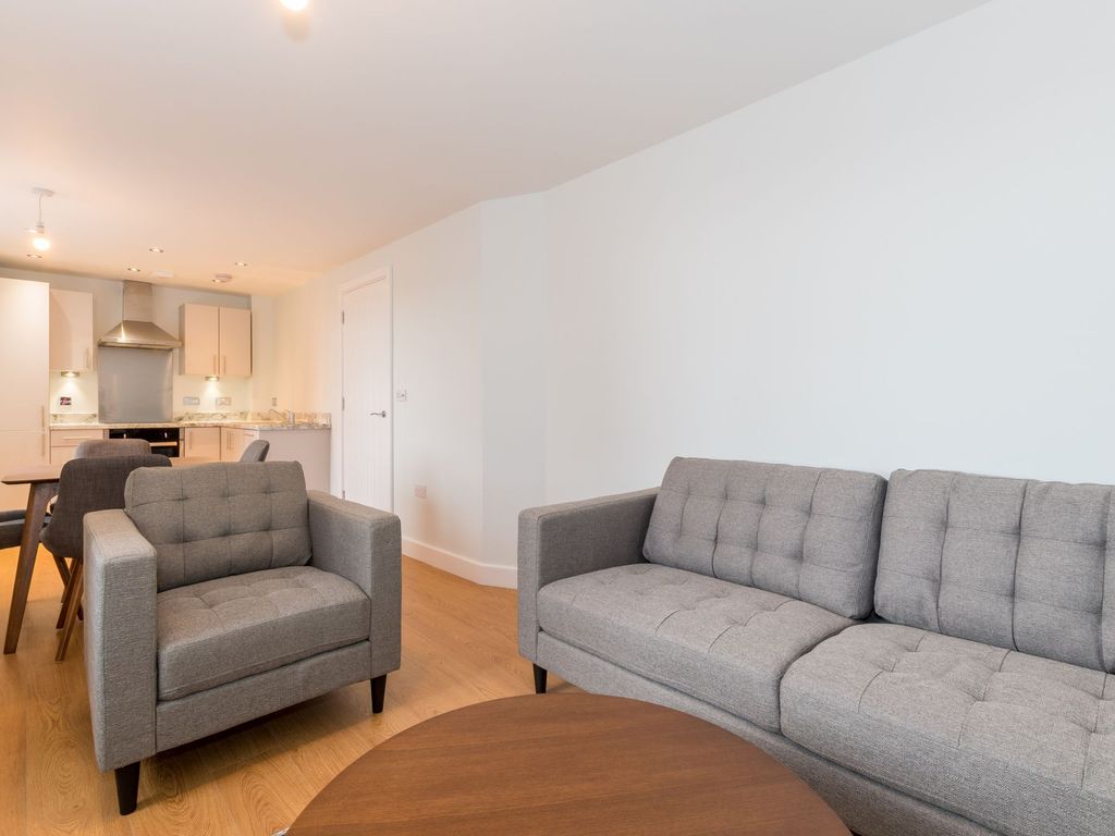 2 bed flat to rent in Block C, Victoria Riverside, Leeds LS10, £1,150 ...