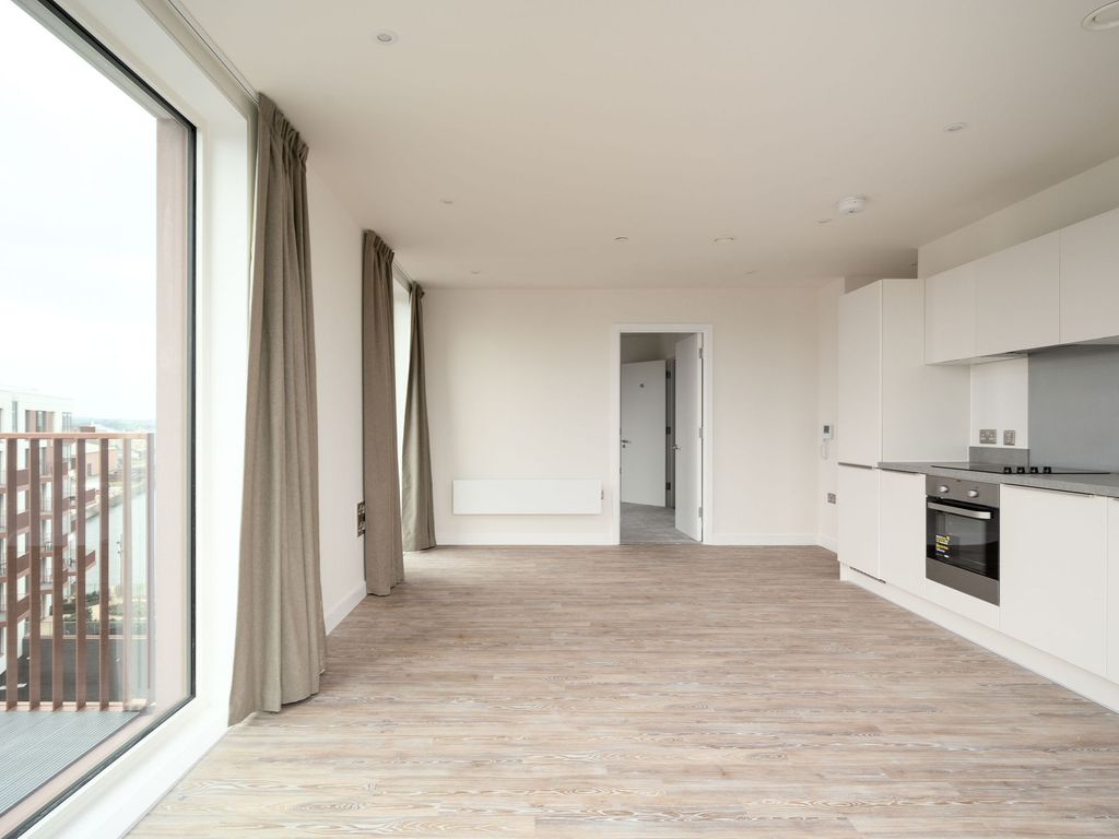 2 bed flat to rent in The Kell, Gillingham Gate Road, Gillingham ME4, £ ...
