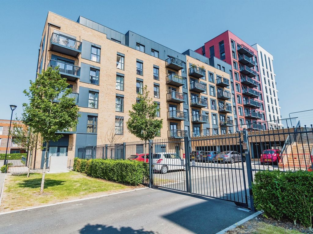 1 bed flat for sale in Meridian Way, Southampton SO14 - Zoopla