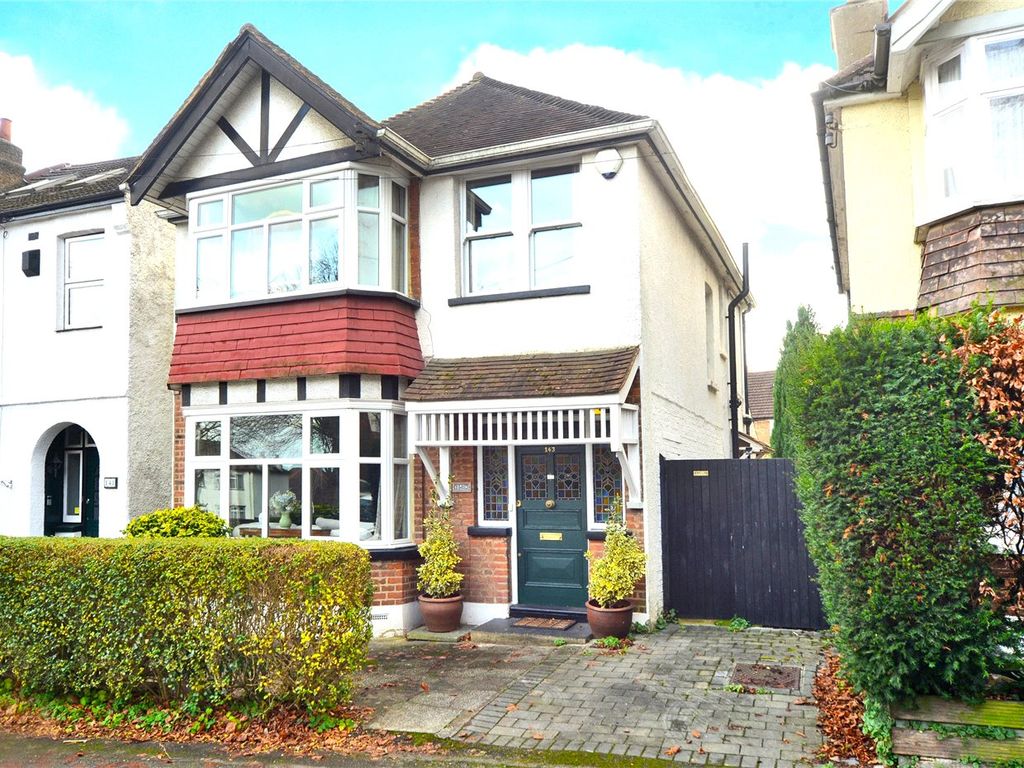 3 Bed Detached House For Sale In Carshalton Park Road Carshalton Sm5