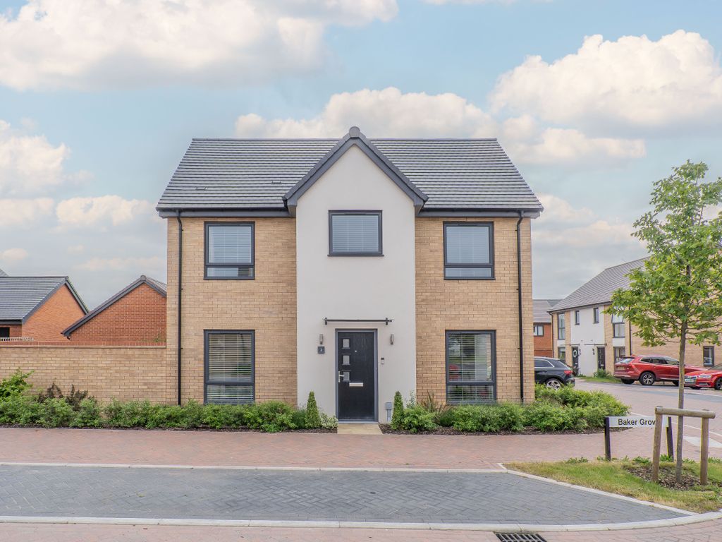 3 Bed Detached House For Sale In Baker Grove Glebe Farm Milton Keynes