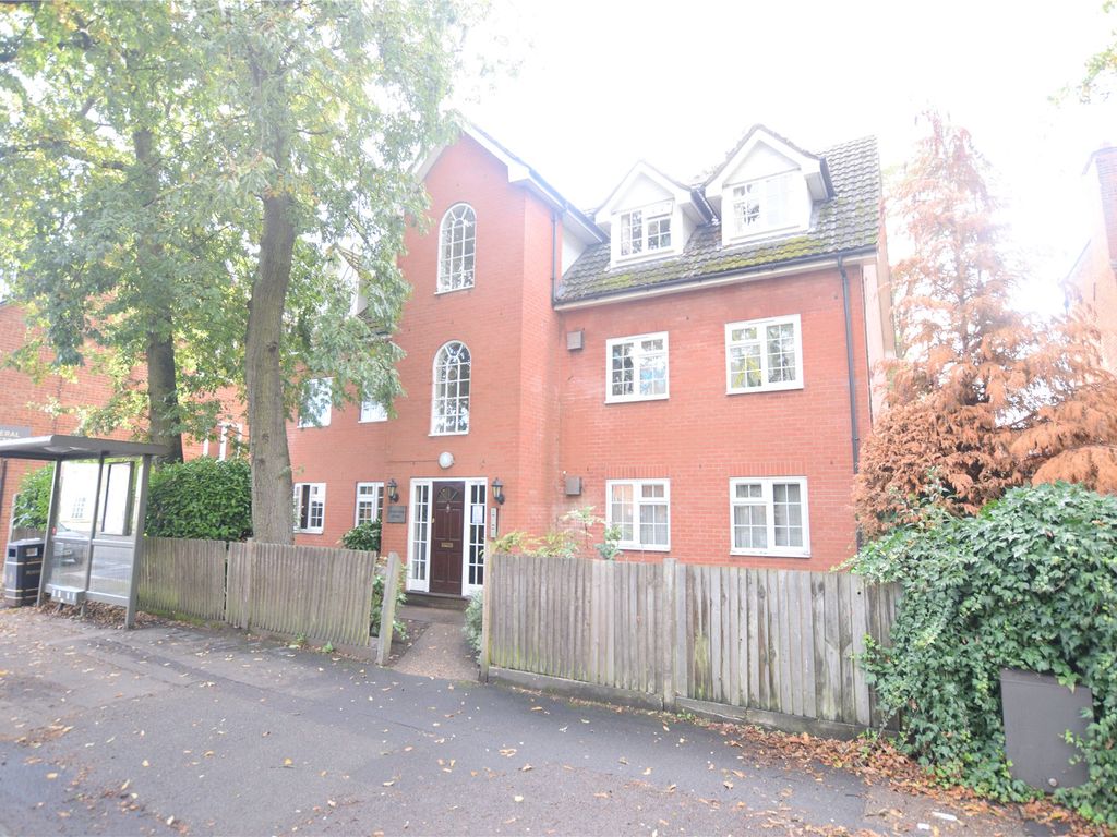 1 Bed Flat To Rent In Princess Court Alexandra Road Farnborough