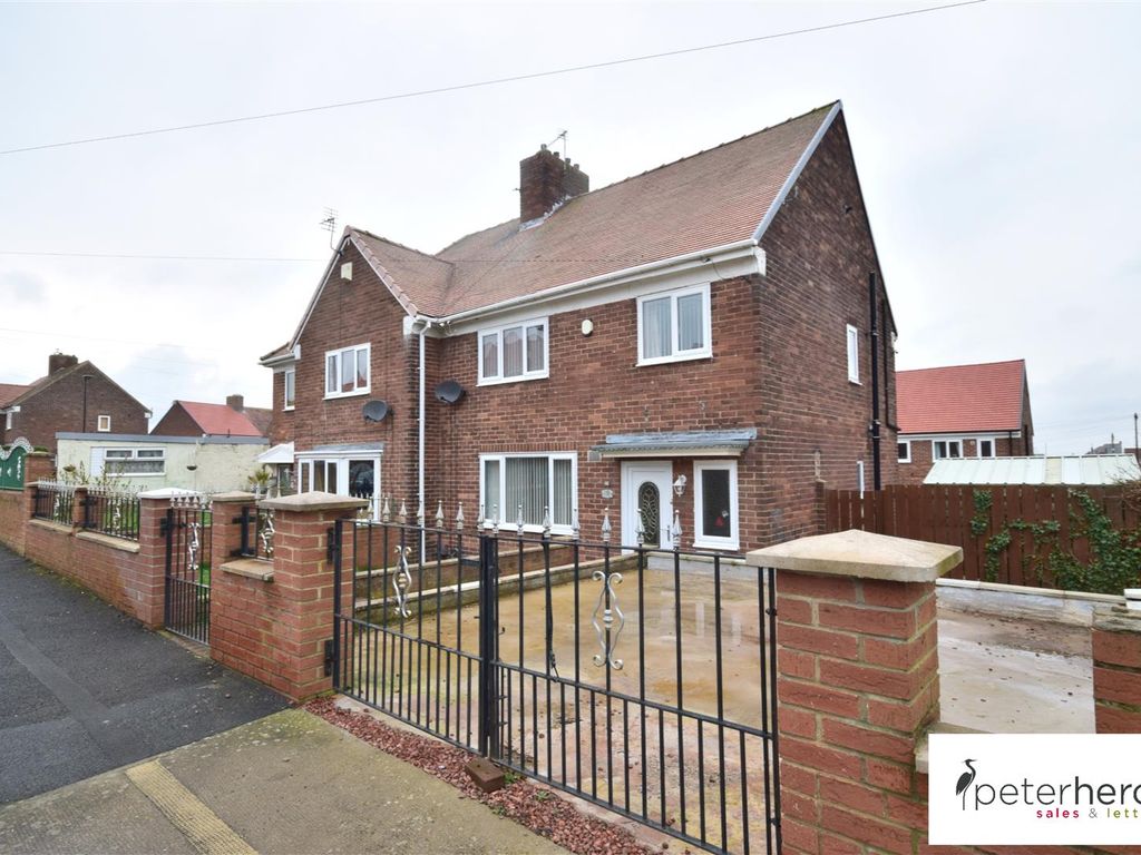 4 bed semi-detached house for sale in Davison Avenue, Silksworth ...