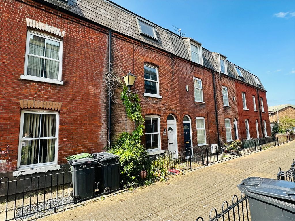3 bed terraced house for sale in Coniston Square, Great Yarmouth NR30 ...