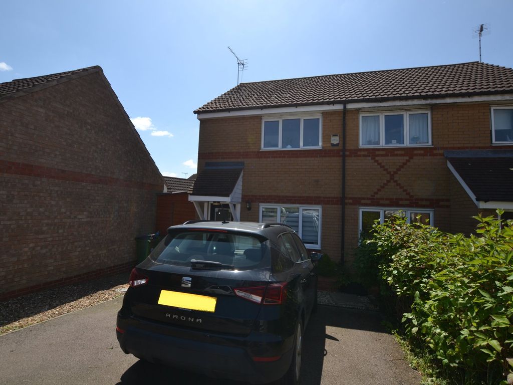 2 Bed Semi Detached House To Rent In Yeats Close Thorpe Astley