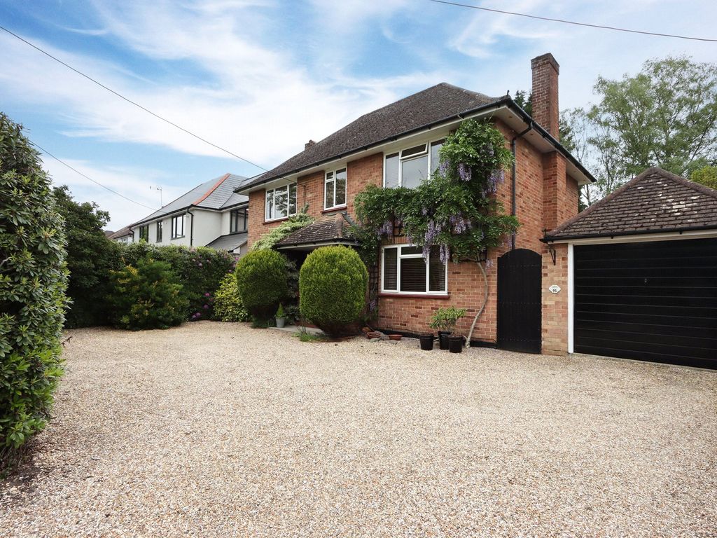 4 Bed Detached House For Sale In Prospect Road Farnborough Hampshire
