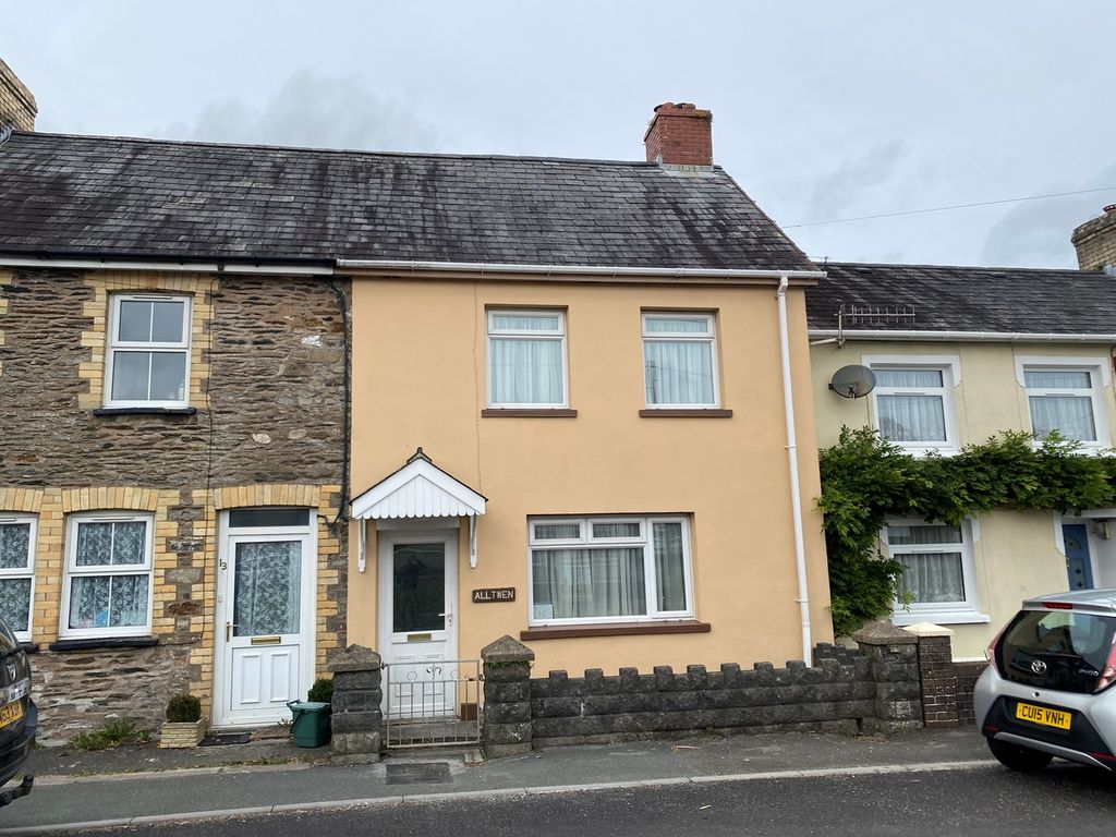 2 bed terraced house for sale in 12 Davies Street, Pencader SA39 - Zoopla