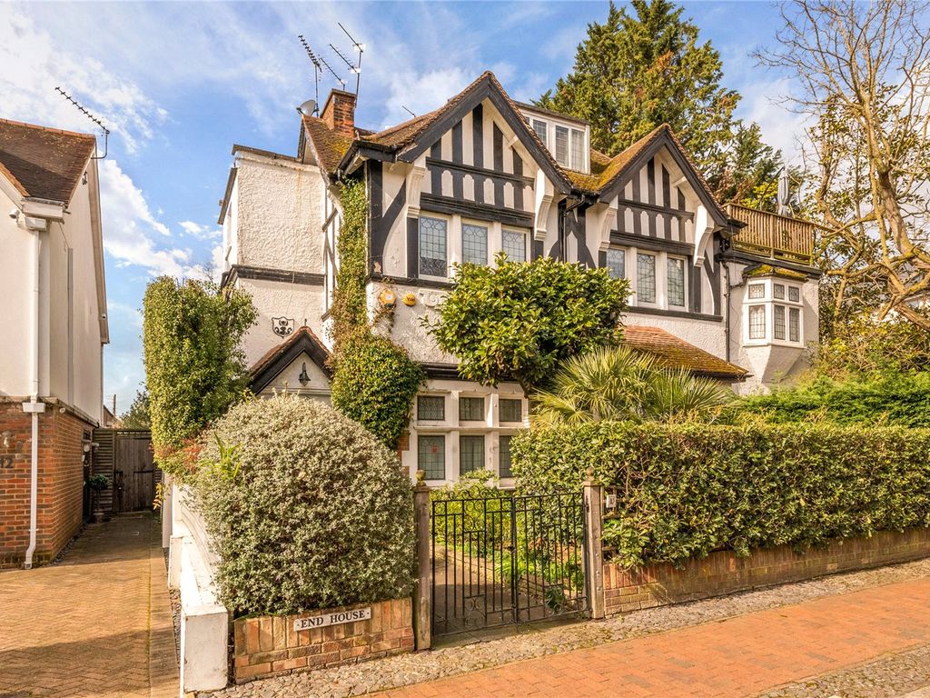 3 bed flat for sale in Akehurst Street, Roehampton SW15 - Zoopla