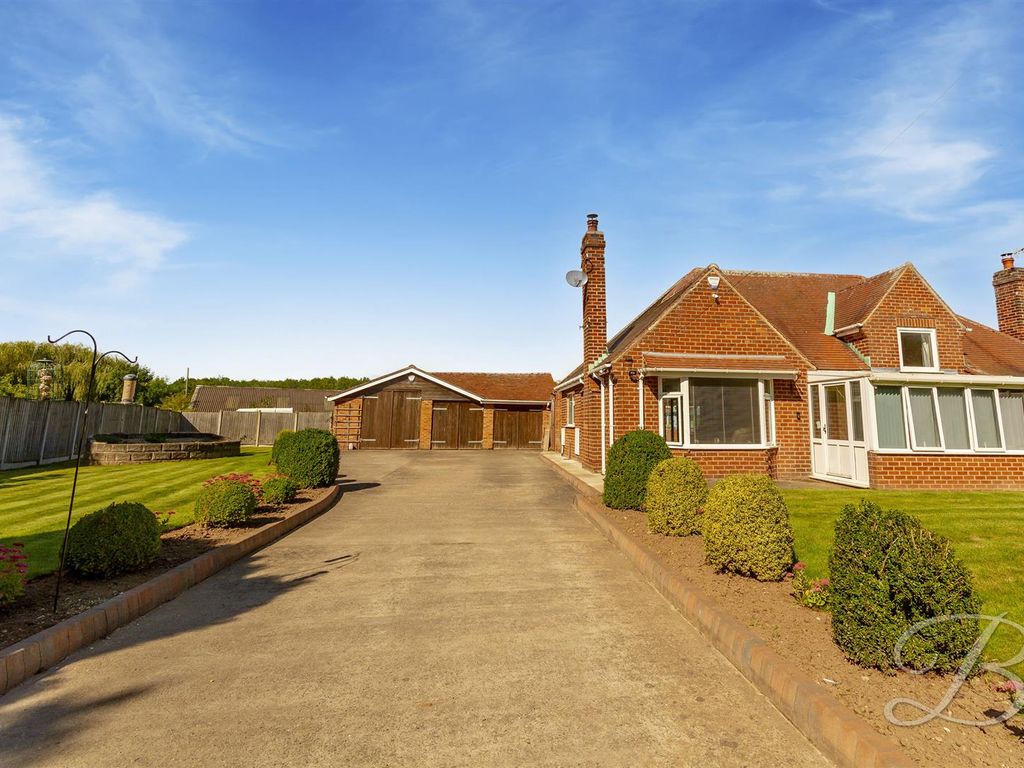 3 Bed Detached Bungalow For Sale In Bungalow Lane Bilsthorpe Newark