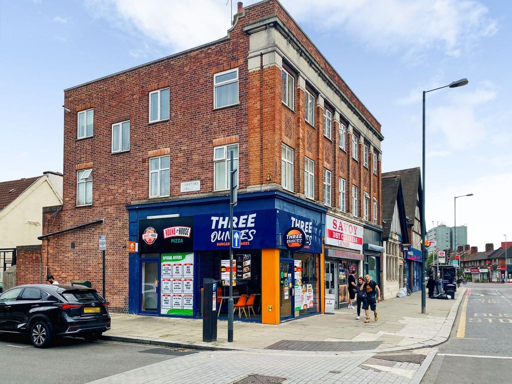 Restaurant/cafe to let in Old Oak Common Lane, London W3, £23,000 pa ...