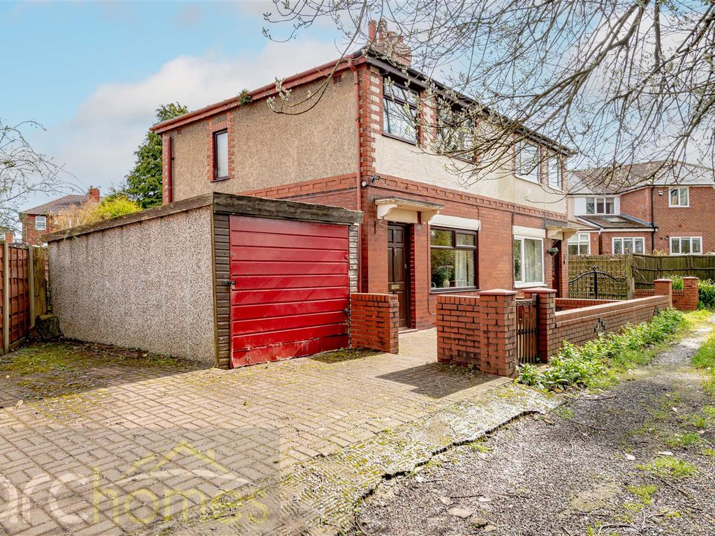 3 Bed Semi Detached House For Sale In Leighton Avenue Atherton