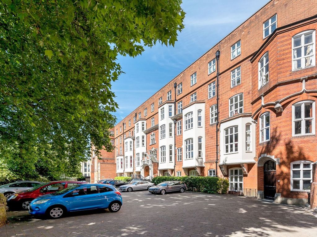 2 bed flat to rent in Cormont Road, London SE5 - Zoopla