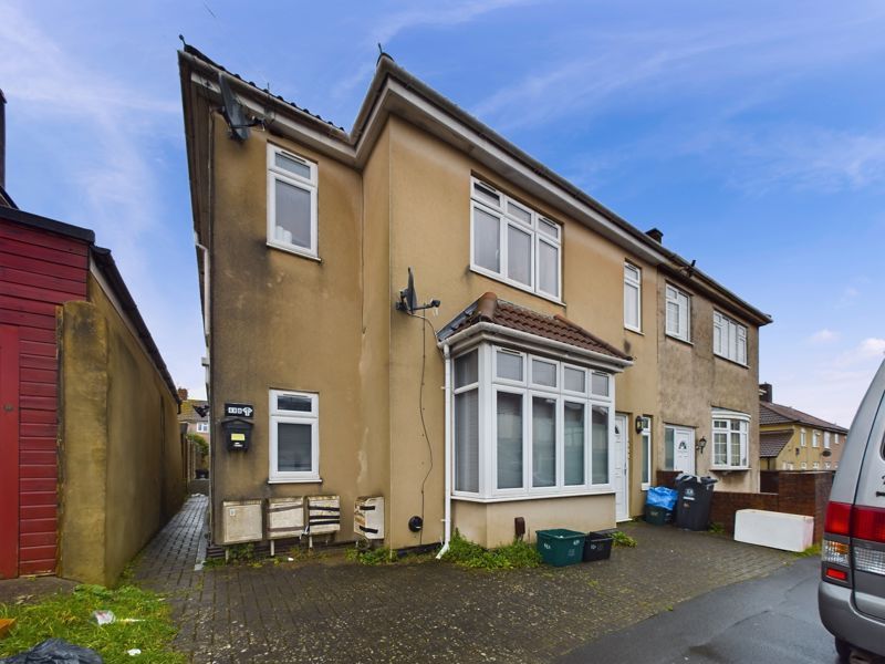 1 Bed Flat For Sale In Toronto Road Horfield Bristol Bs7 £190 000