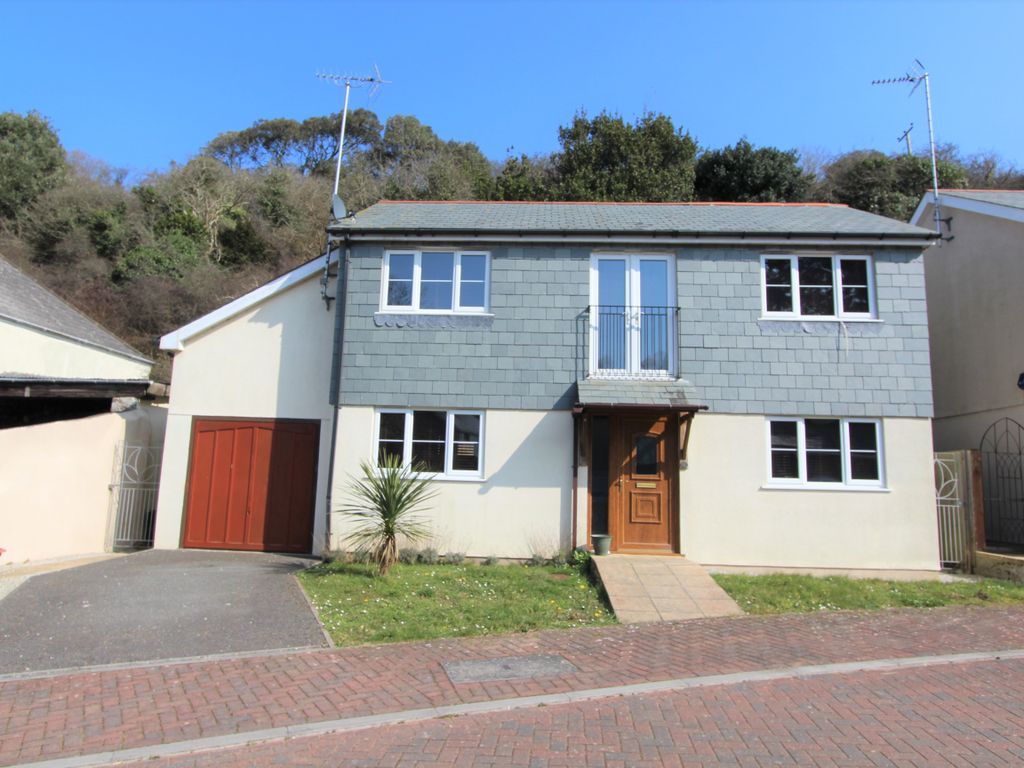 3 bed detached house for sale in Millpool Head, Millbrook, Cornwall ...