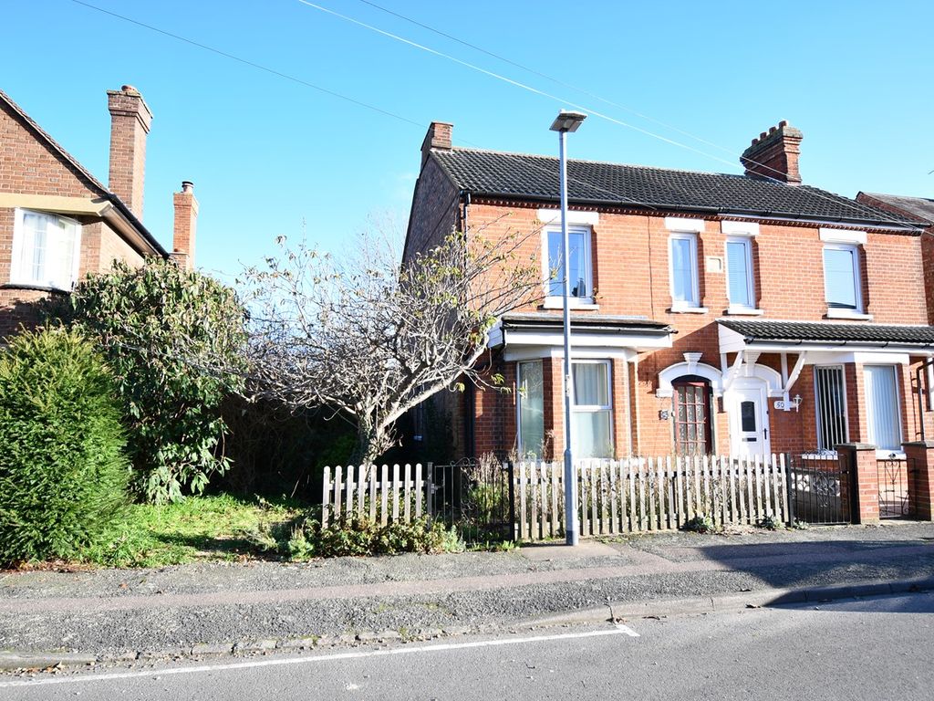 3 Bed Semi Detached House For Sale In Park Road Kempston Bedford Mk42