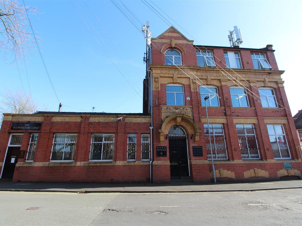 Property for sale in Bank House Studios, Warwick Street, Prestwich M25, £895,000 - Zoopla