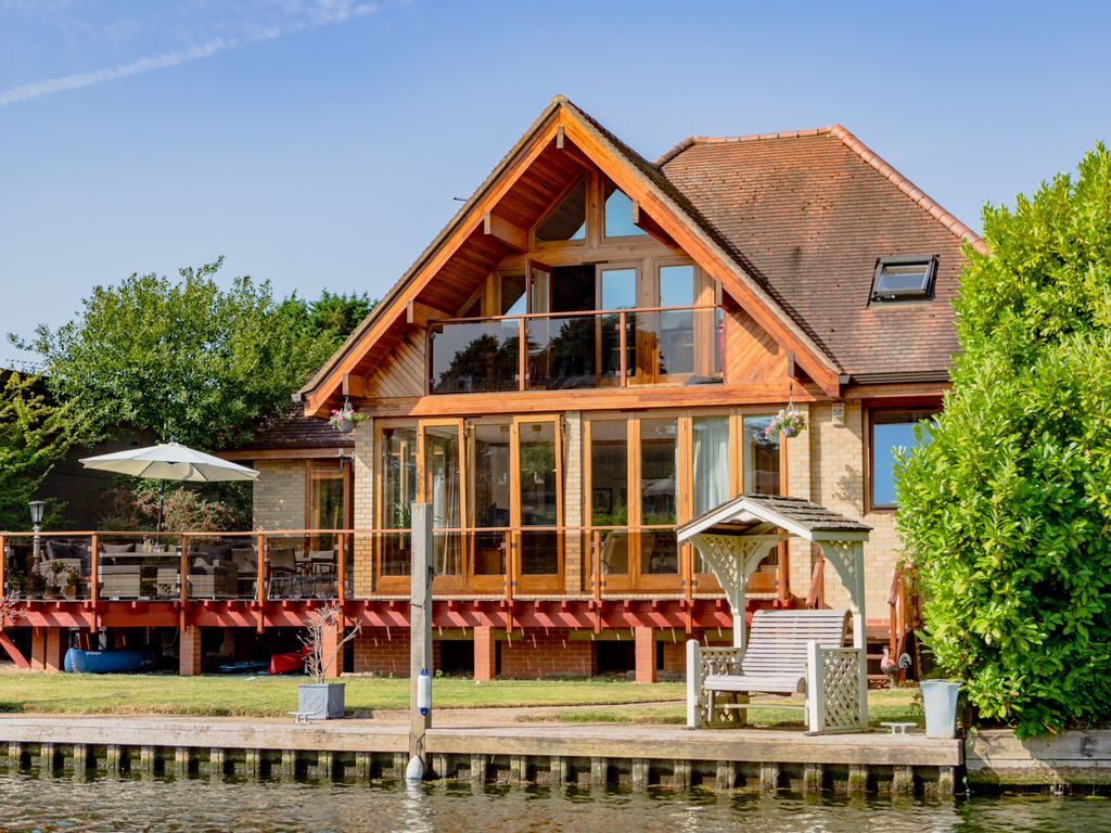 4 bed detached house for sale in Riverside, Staines TW18, £1,500,000 ...