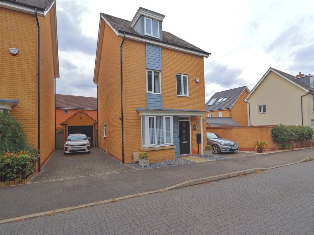 4 bed detached house for sale in Wilkinson Crescent, Wolverton MK12 - Zoopla